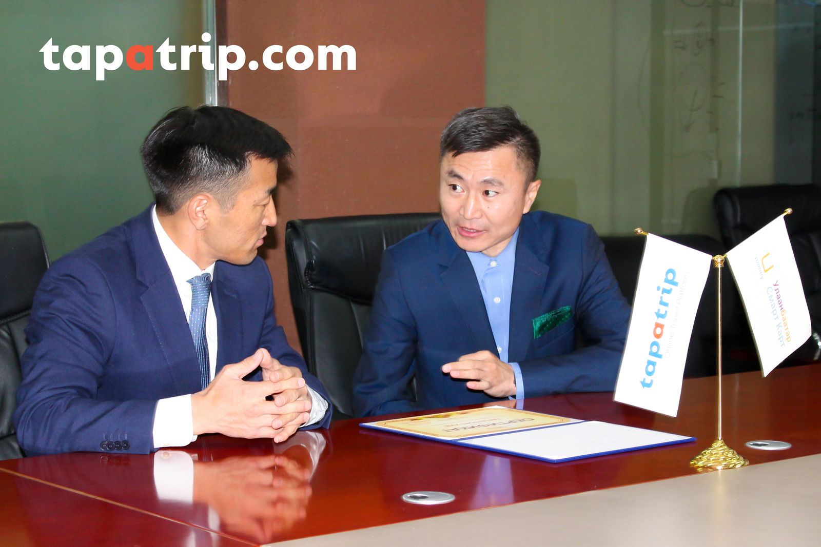 Tapatrip.com апп-аар автобусны “Umoney” картаа цэнэглэдэг боллоо | Tapa ...